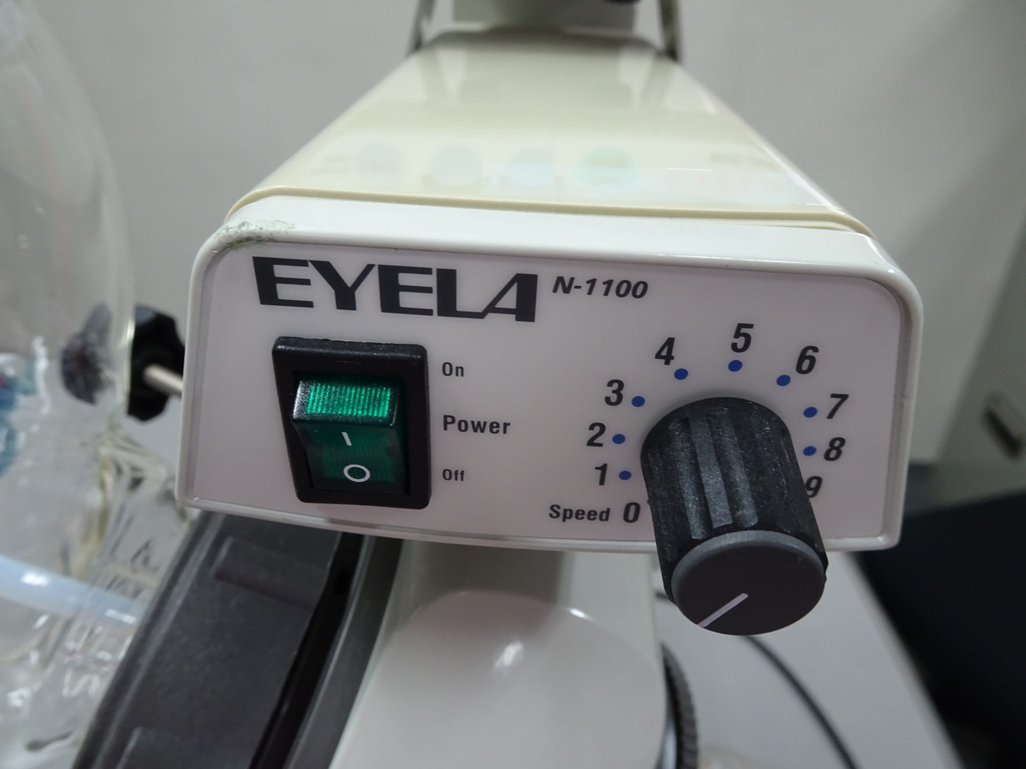 EYELA/N−1000＋NVC−2200B/真空制御ユニット付きエバポレーター/フラスコ各種付属/