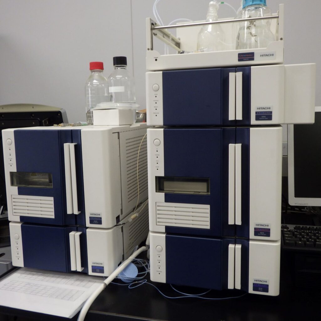 2748・日立ハイテク/液体クロマトグラフィーシリーズ /chromasterセット品/