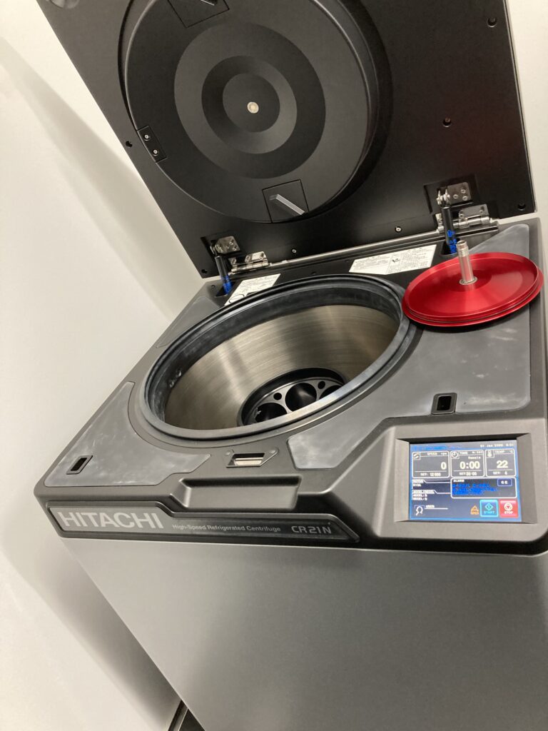 himac(日立工機) / CR21N / 超遠心機 R13A ローター付