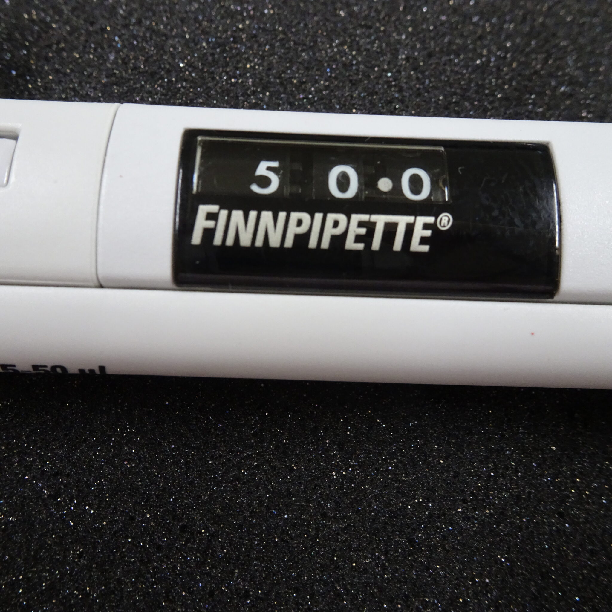 FIN(サーモ)/4510020/フィンピペットデジタル/8ch/5-50μ/校正証明書付属