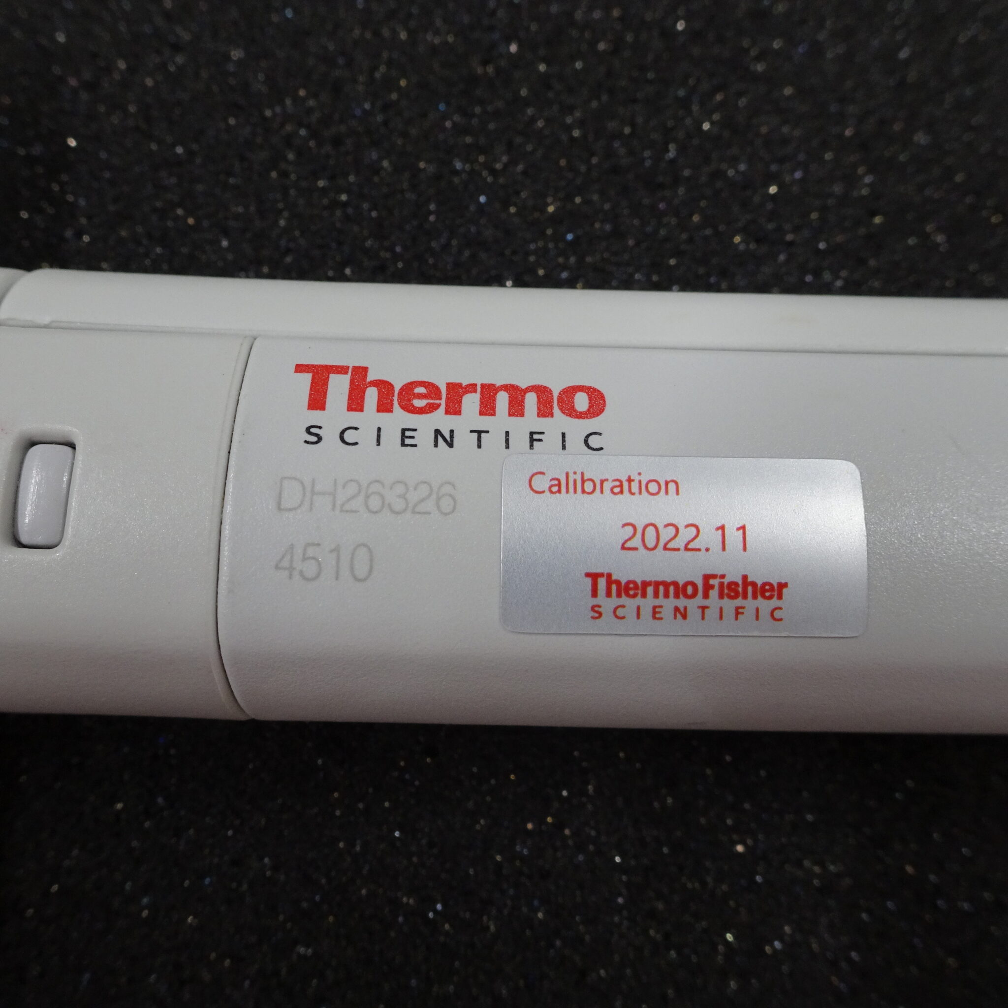 FIN(サーモ)/4510020/フィンピペットデジタル/8ch/5-50μ/校正証明書付属