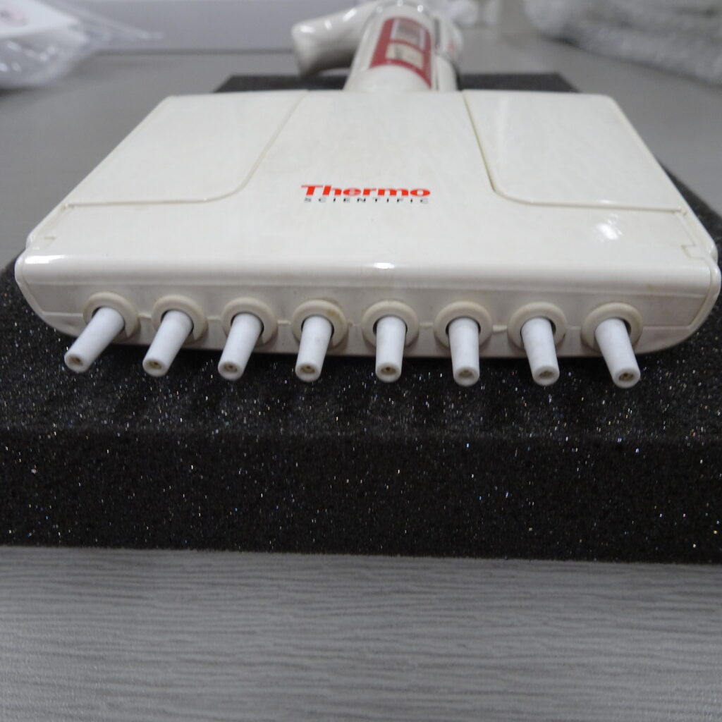 FIN(サーモ)/4661000/フィンピペットF1/8ch/1-10μ/校正証明書付属/