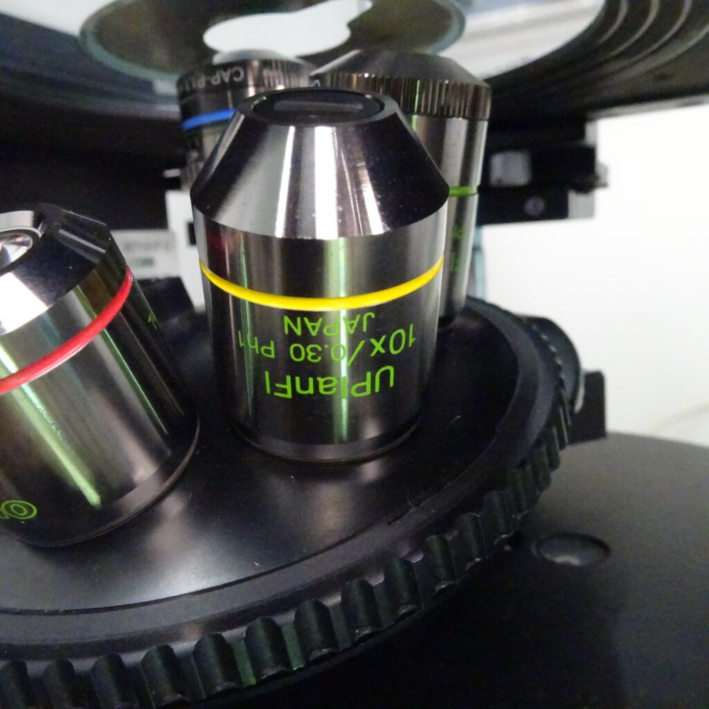 オリンパス/ IX71-22TFL / 蛍光倒立顕微鏡/DP-70+TH4-100+U-LH100HGAP0+BH2-RFL-T3付属/