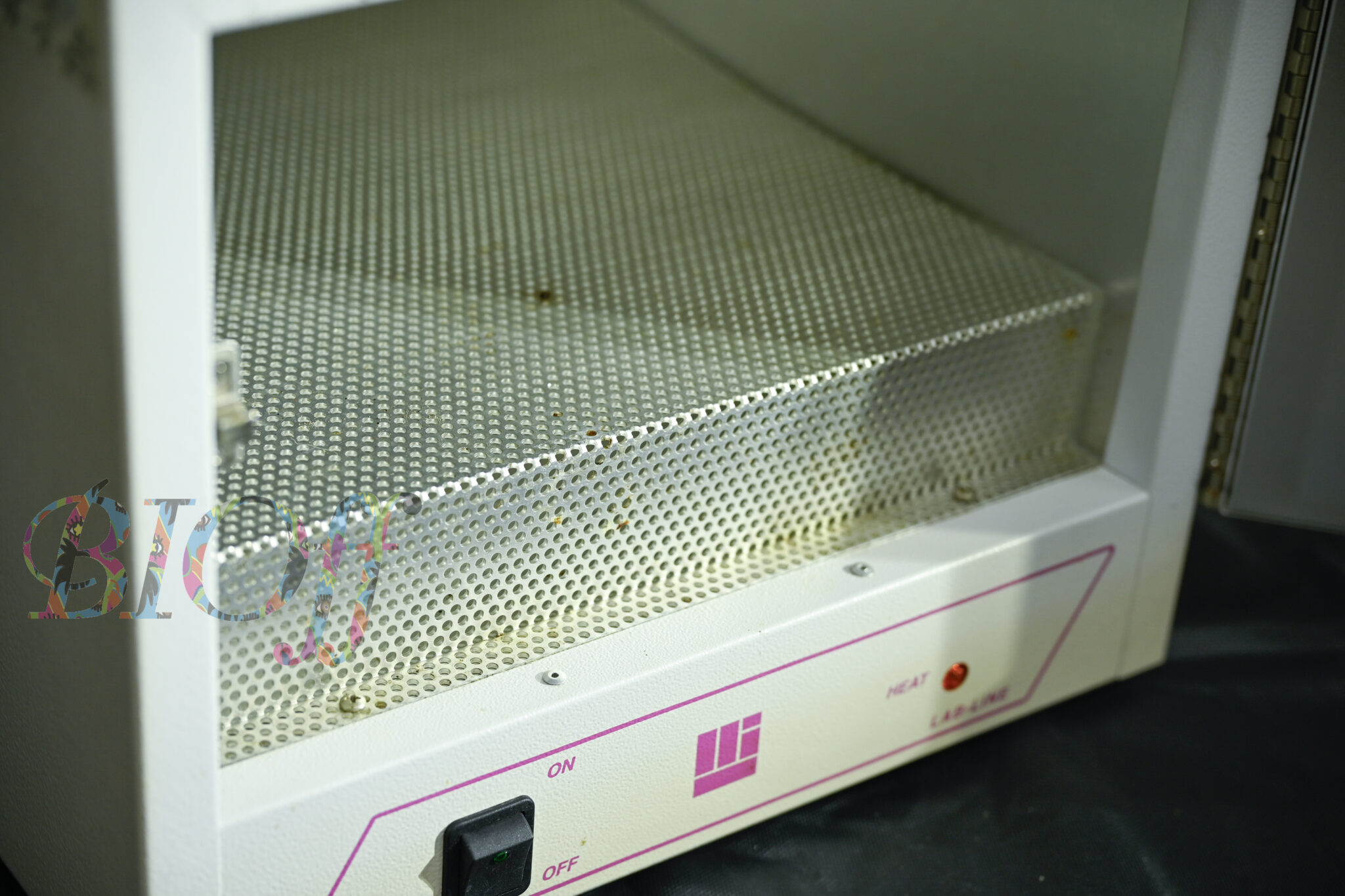 LAB-LINE/100/卓上インキュベーター/19L/￥5,940