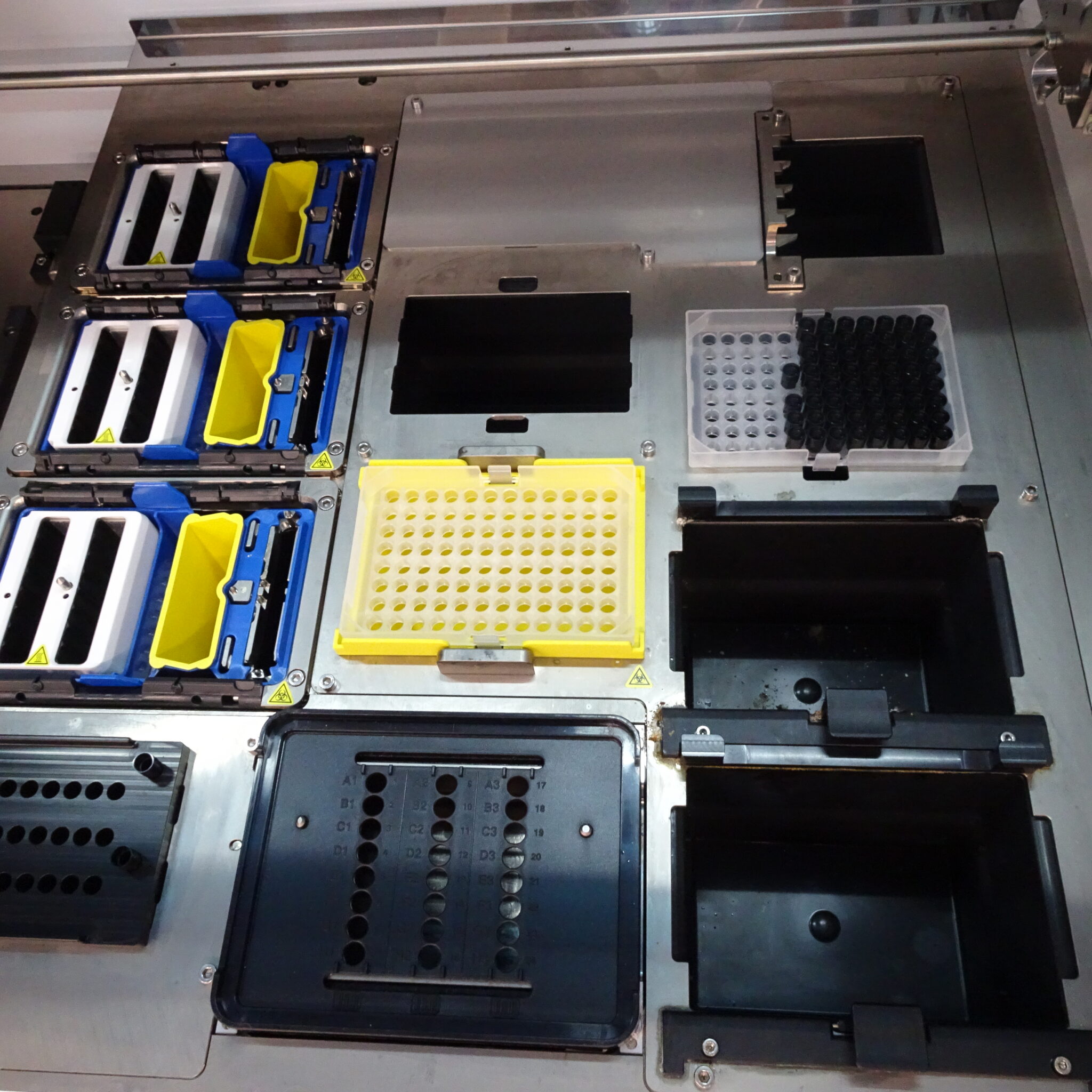 ロシュ/MagNA Pure 24 /マグナピュア24インスツルメント/全自動核酸精製装置/架台付き/